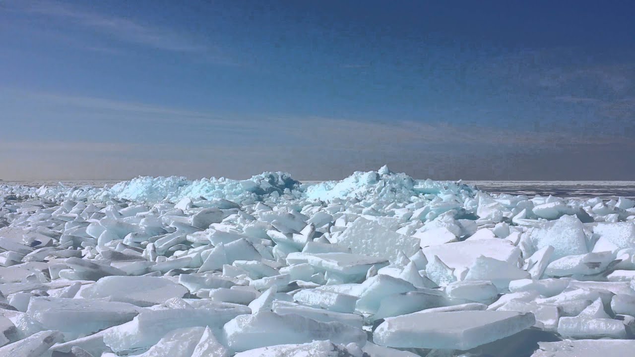 Ice shove forming at Door Bluff. - YouTube