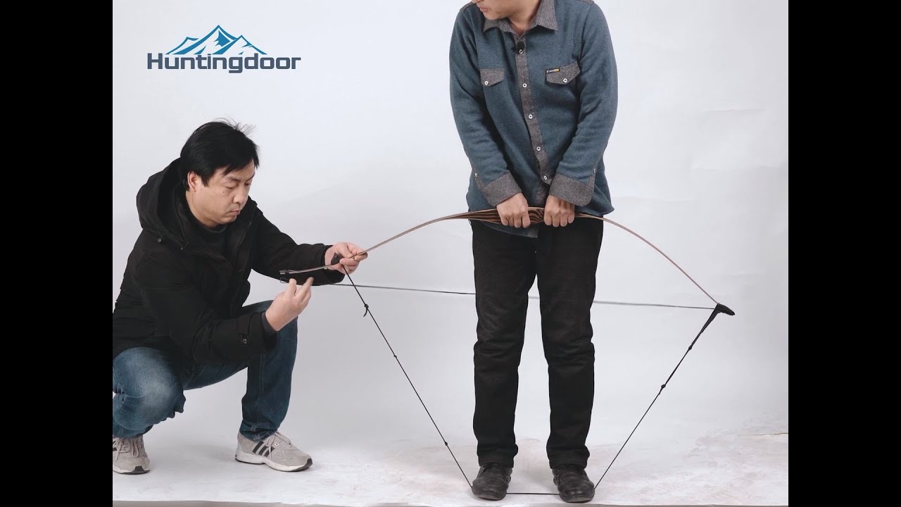 HuntingDoor how to string a 54 inch 20 70 lbs Traditional Longbow - YouTube