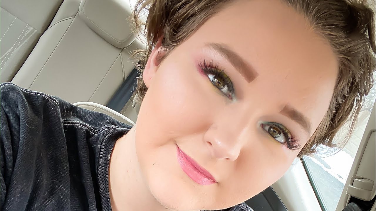 FRIENDS inspired look! | Makeup tutorial - YouTube