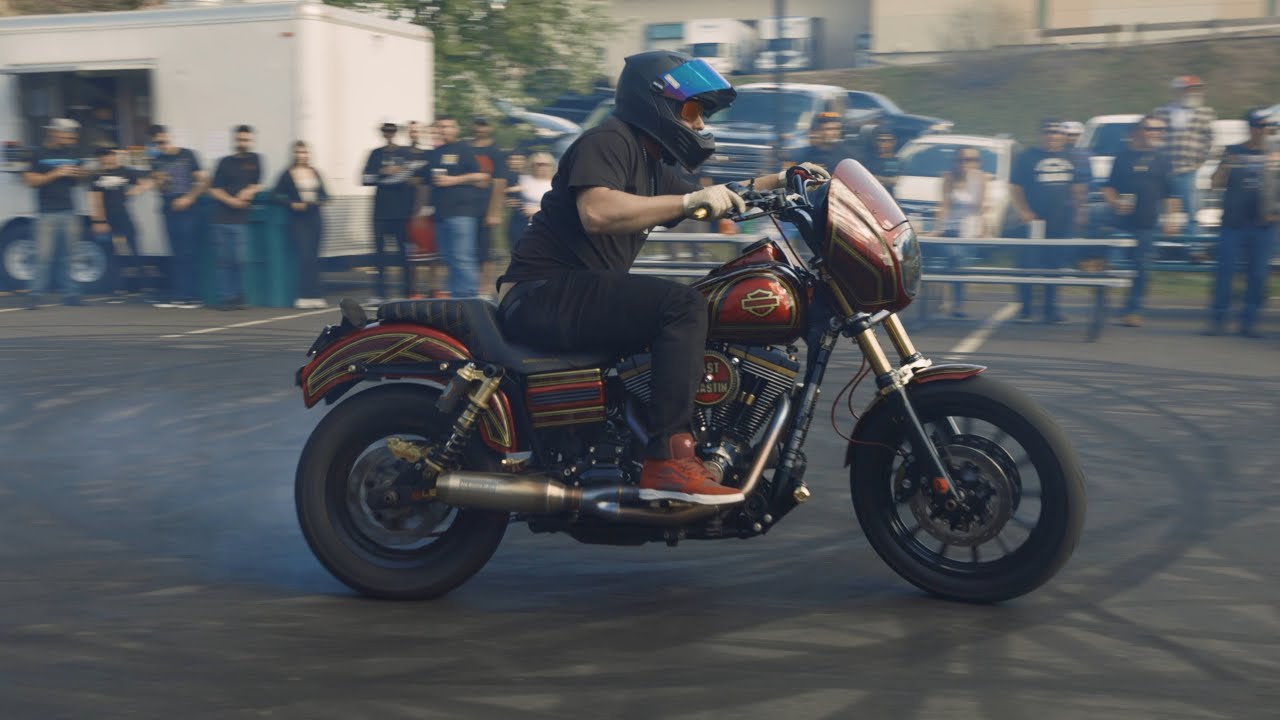 KT Cycles Open House Harley Davidson Stunt Show - YouTube