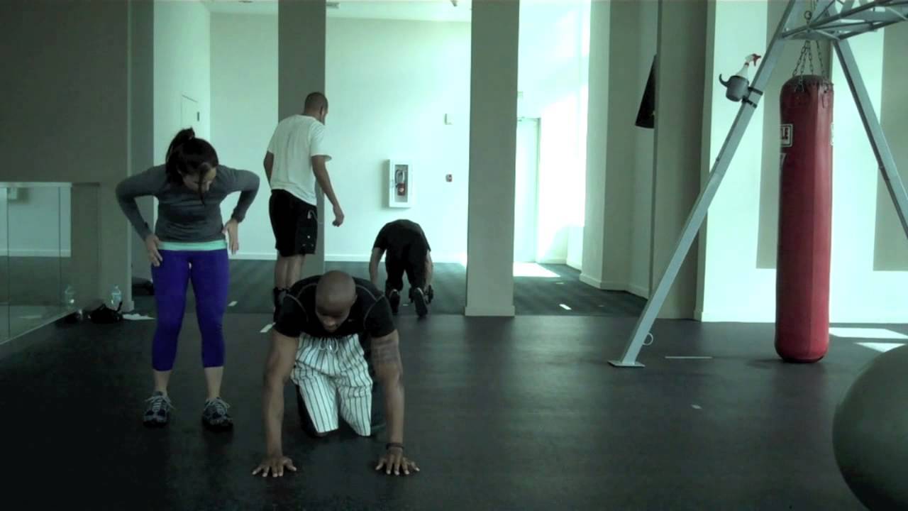 Hip Crossover Twists From Plank Position | Dre Baldwin - YouTube