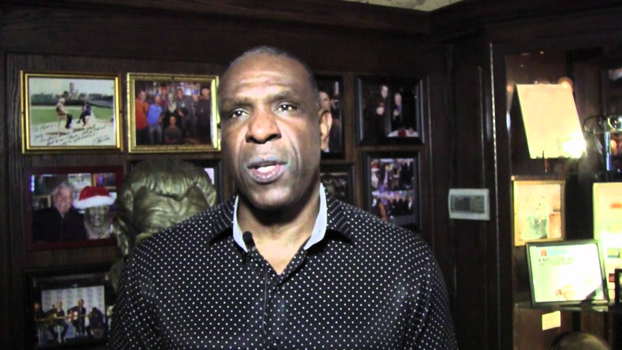 Andre Dawson answers a few questions from Harry Caray's Facebook fans ...