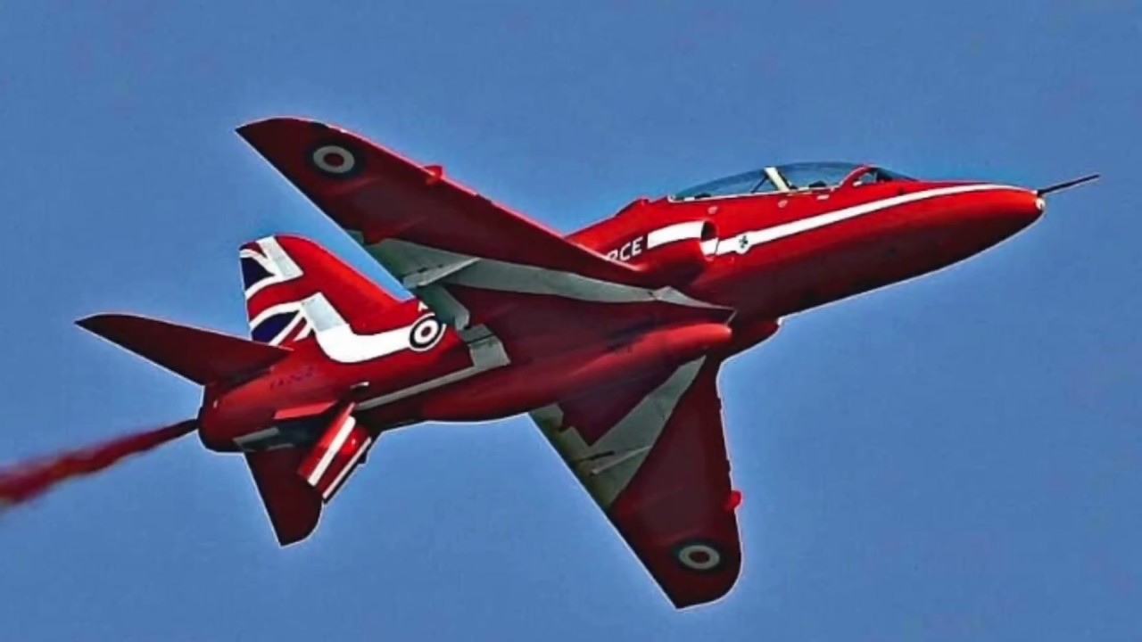 Red Arrows, Lancaster, Hurricane & the Spitfire fly over of Hastings ...