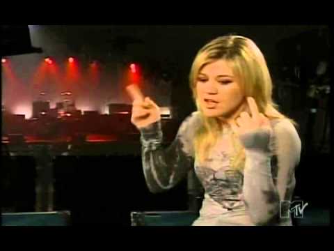 Kelly Clarkson - MTV Canada Interview Part 2/2 - 2006 - YouTube