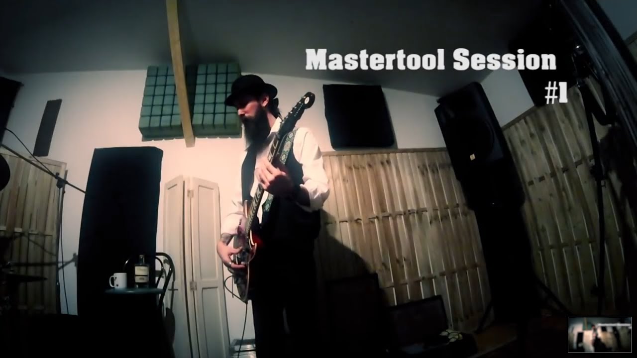 Mezzcaleros - "Just got paid" - Mastertool Session #1 - YouTube