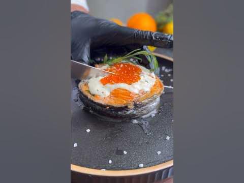 СТЕЙК ИЗ ЛОСОСЯ СО СЛИВОЧНЫМ СОУСОМ И КРАСНОЙ ИКРОЙ 🤤🎄 (описание в ...
