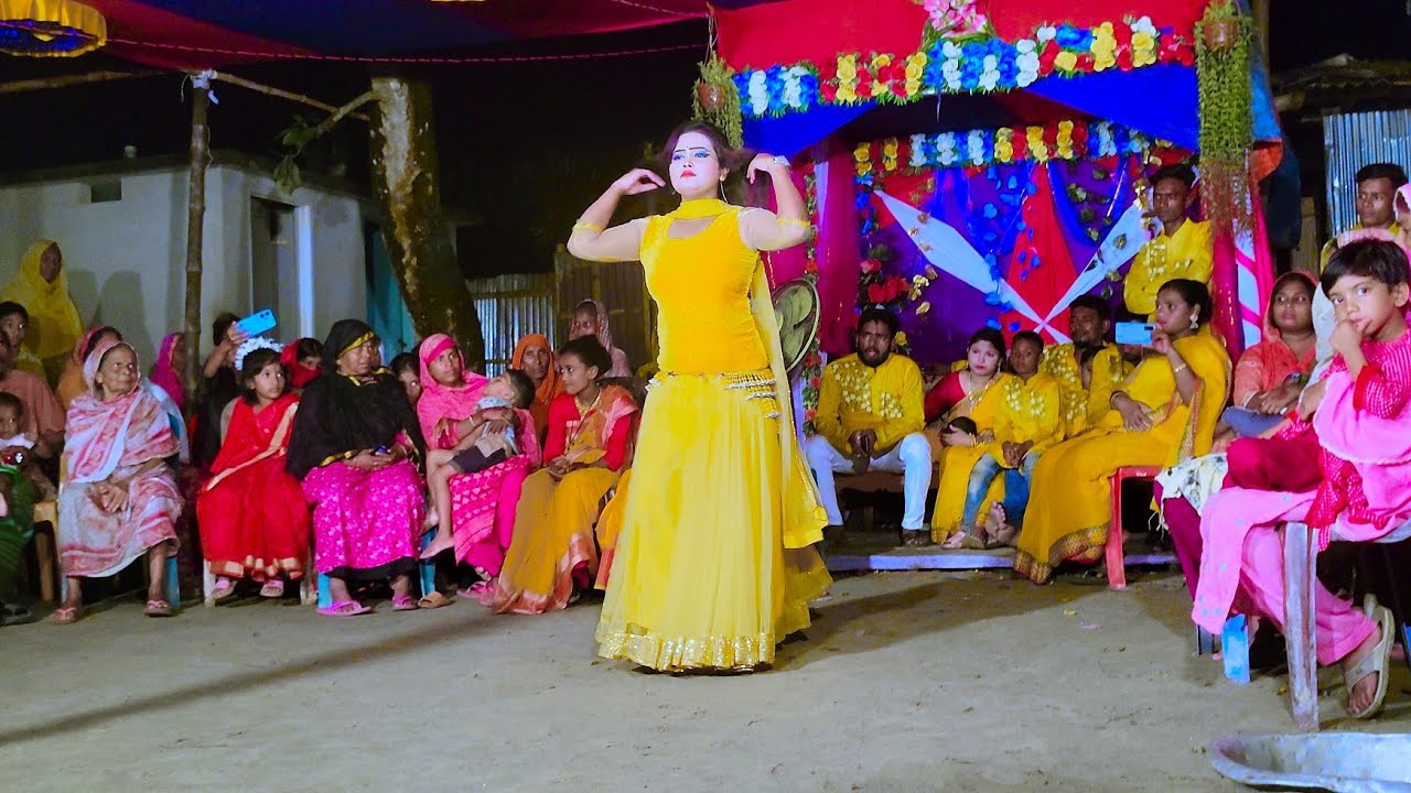 আমি ষোল বছরের সুন্দরী | Ami Sholo Bochorer Sundori | BAngla Dance | Wedding Dance By Juthi Dance ...