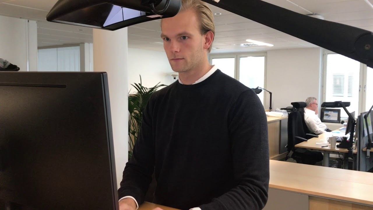 Adam Sandström - Legal intern at ASSA ABLOY - YouTube