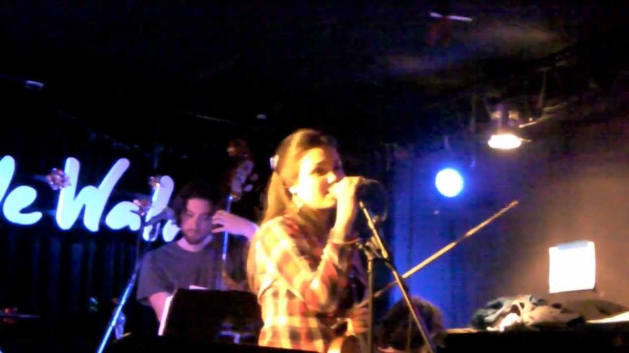'Angel Eyes' Ada Pasternak at Sidewalk Cafe, NYC - YouTube