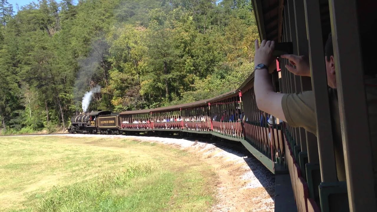 Dollywood Express Steam Train Whistle - YouTube