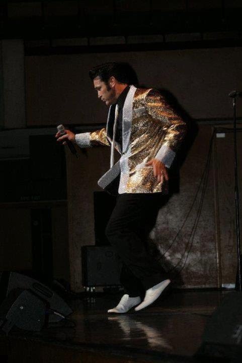 TOM GILSON- Vº BENIDORM FIESTA ELVIS 2015 - YouTube