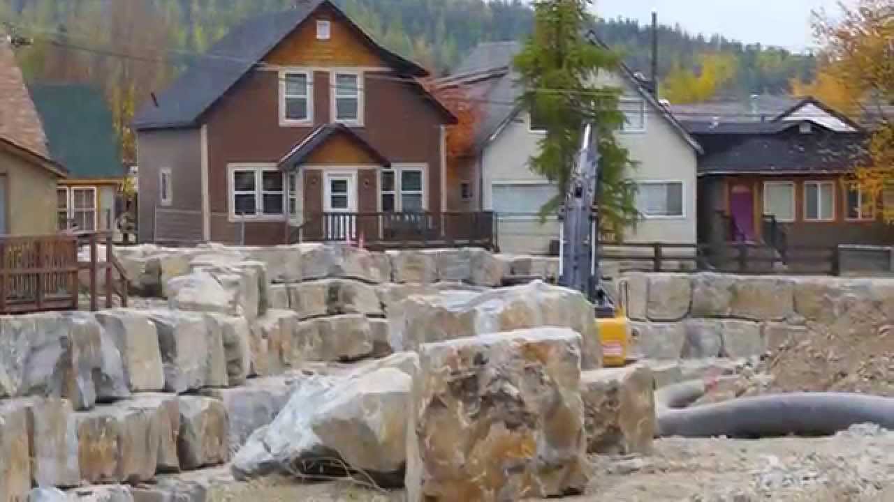 UPDATE 2... Kimberley Mark Creek Flume Phase 2 - YouTube