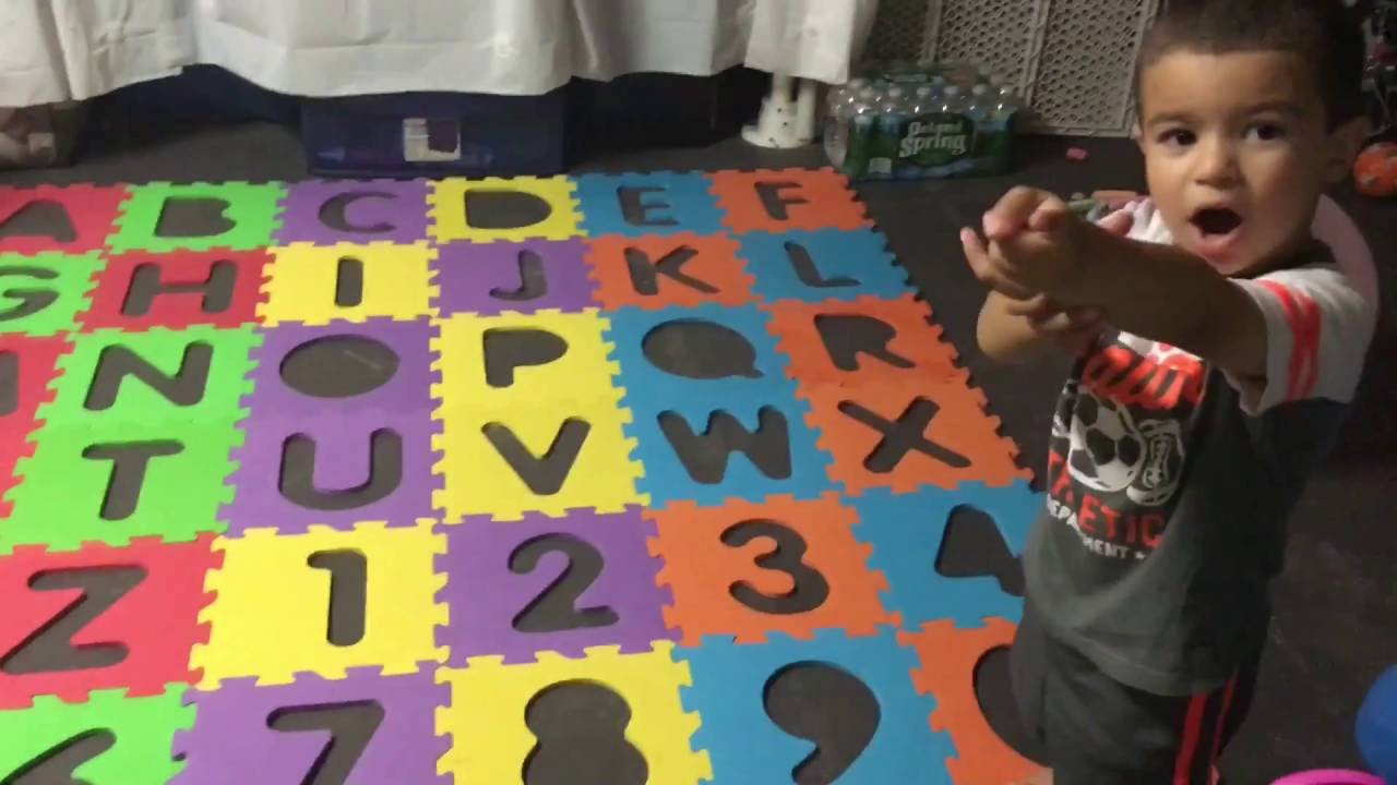 FINDING LETTERS WITH PHOENIX! | ABC & COLORS - YouTube