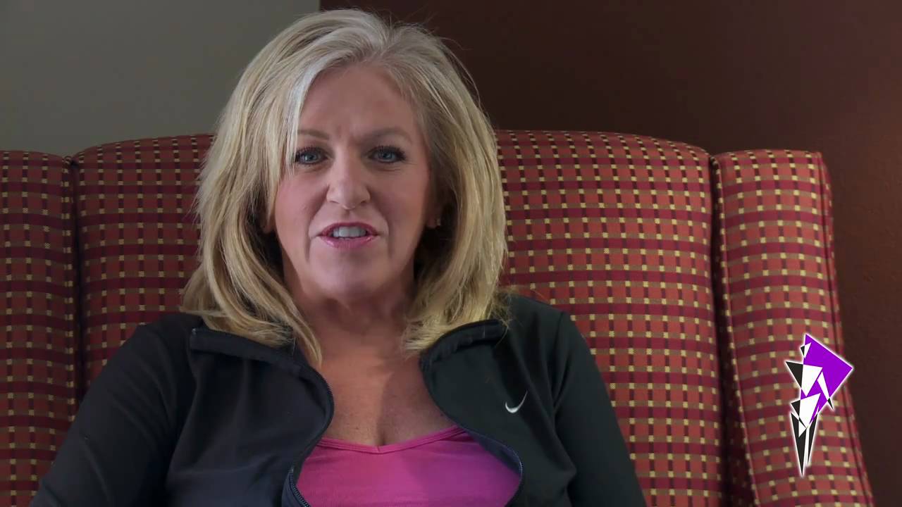 Helen Phillips Plastic Surgery - YouTube