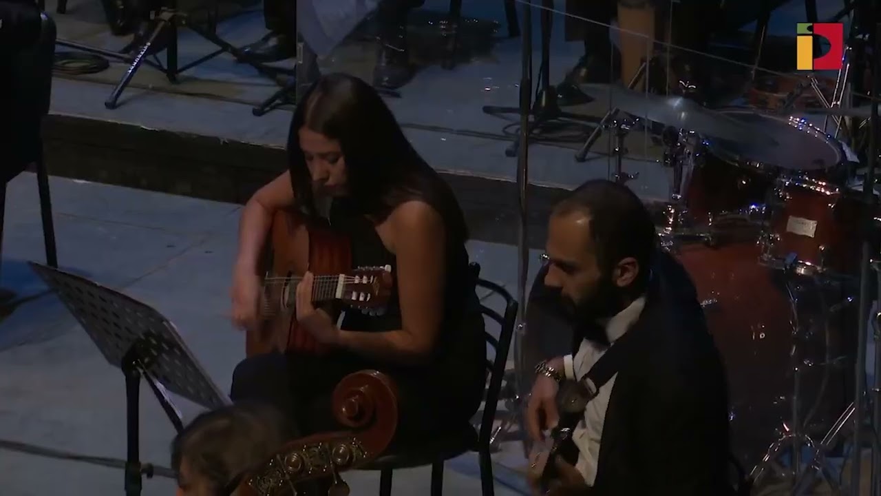 قارئة الفنجان Qaria'at Al Finjan - YouTube