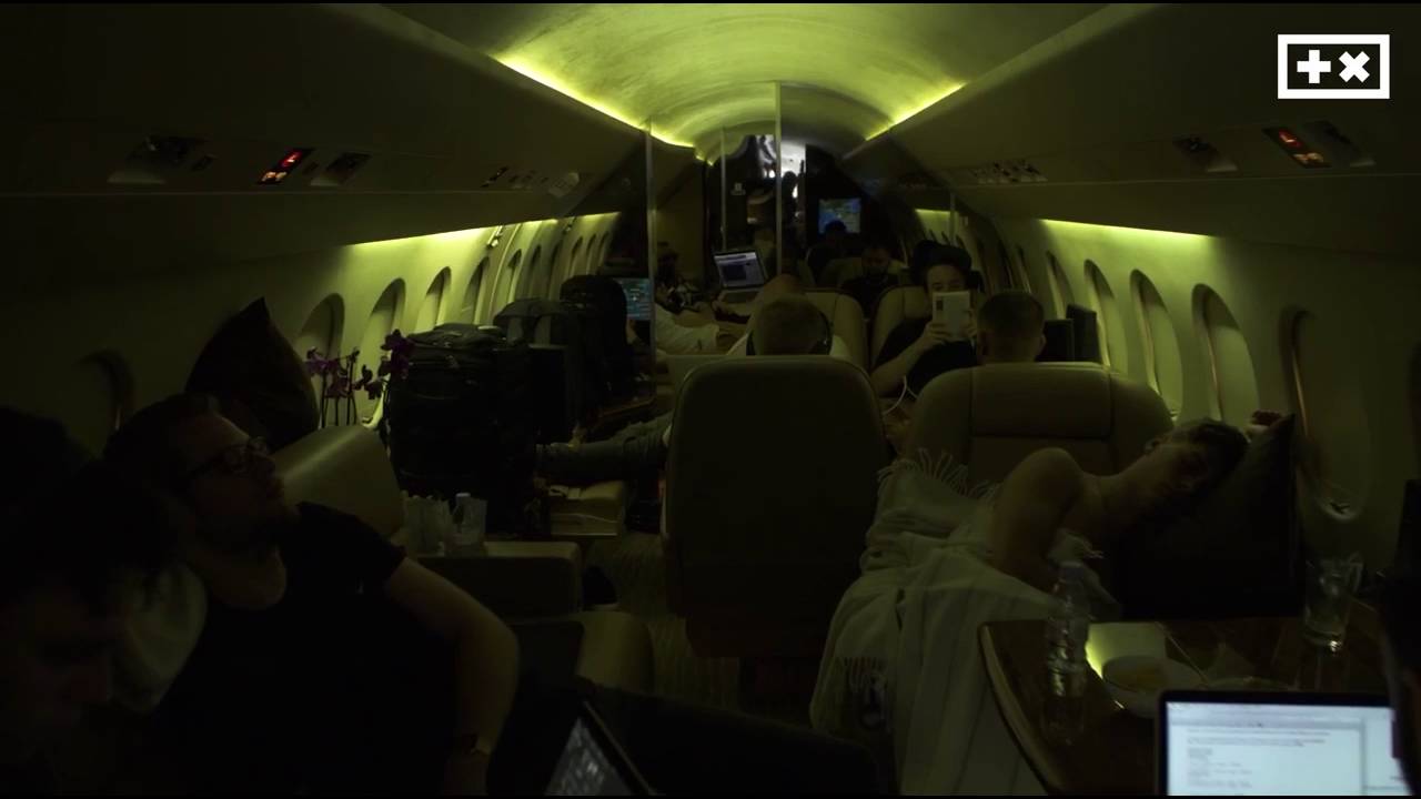 Martin Garrix ft Simon Aldred - Sun is never going down - YouTube