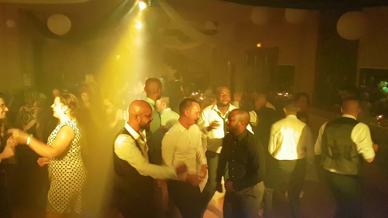 Mariage Laura et Stephane - YouTube