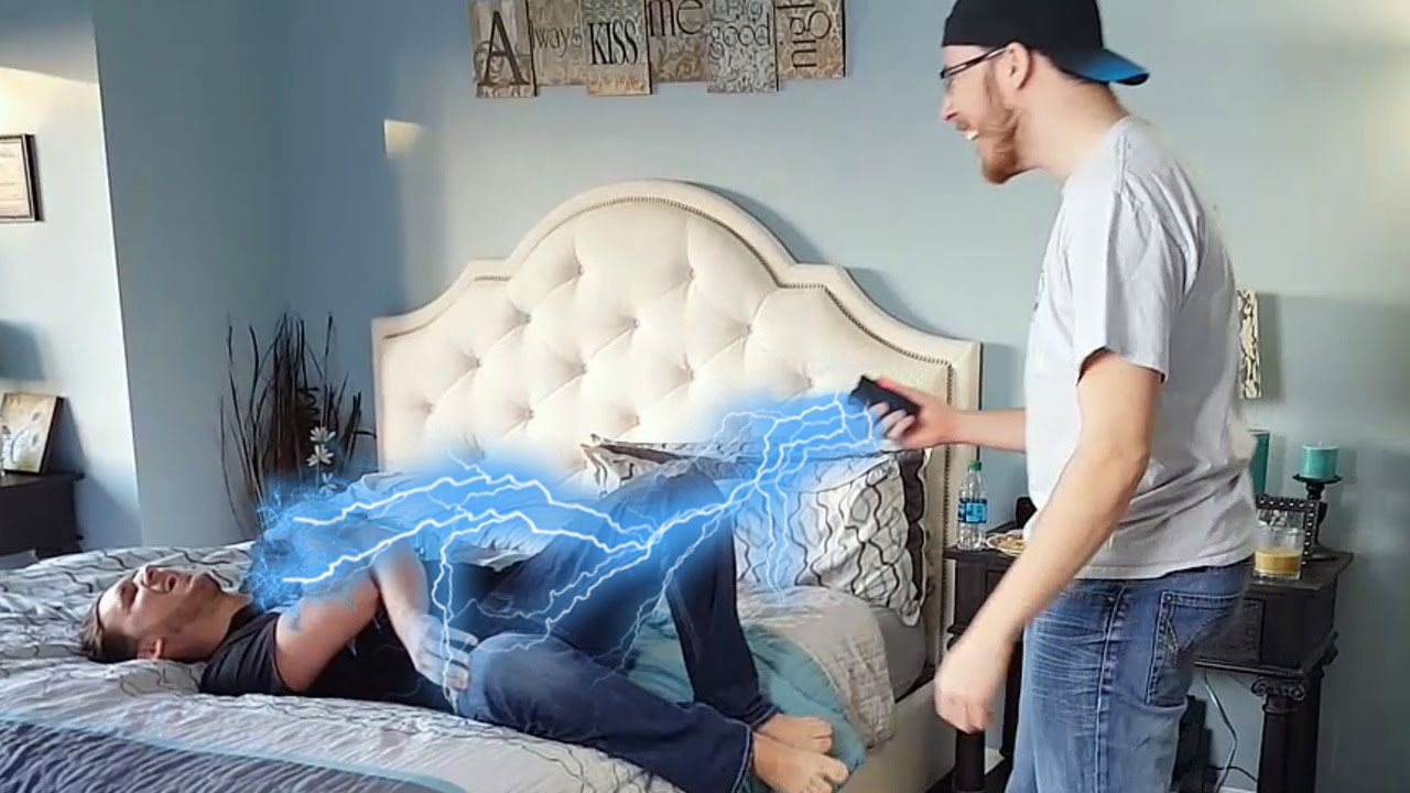 Getting Tazed!! - YouTube