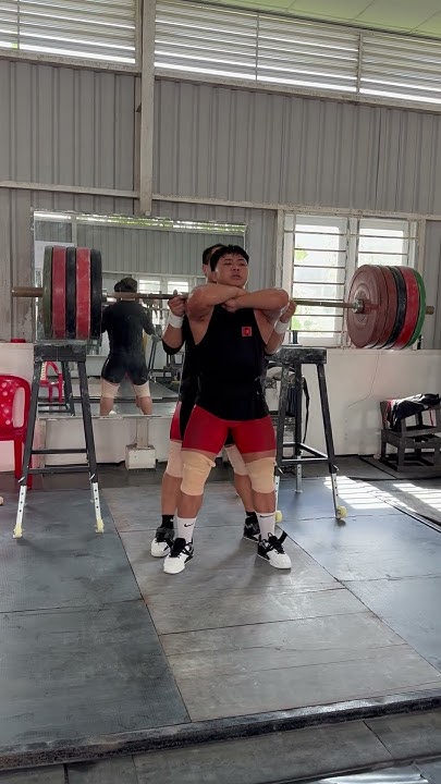 Gánh trước 230kg - YouTube