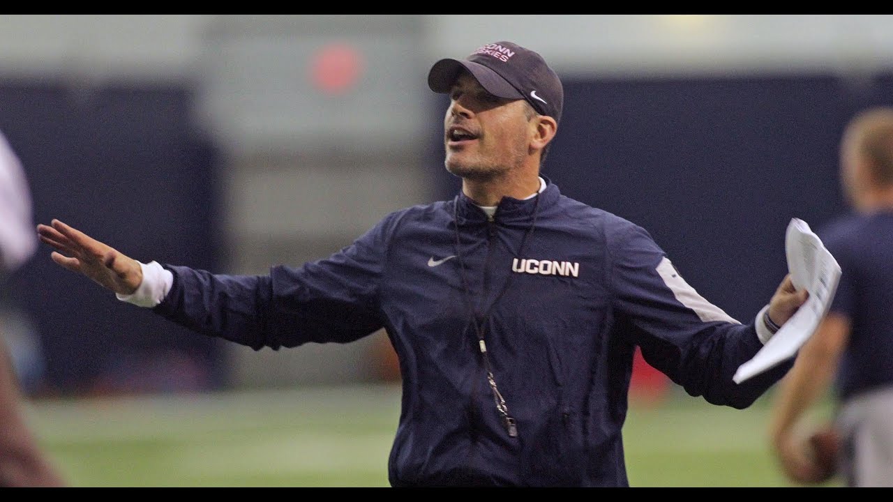 UConn Football Coach Bob Diaco talks about practice design - YouTube
