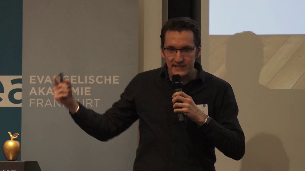 Andreas Pflock beim Science Slam Theologie 2018 - YouTube