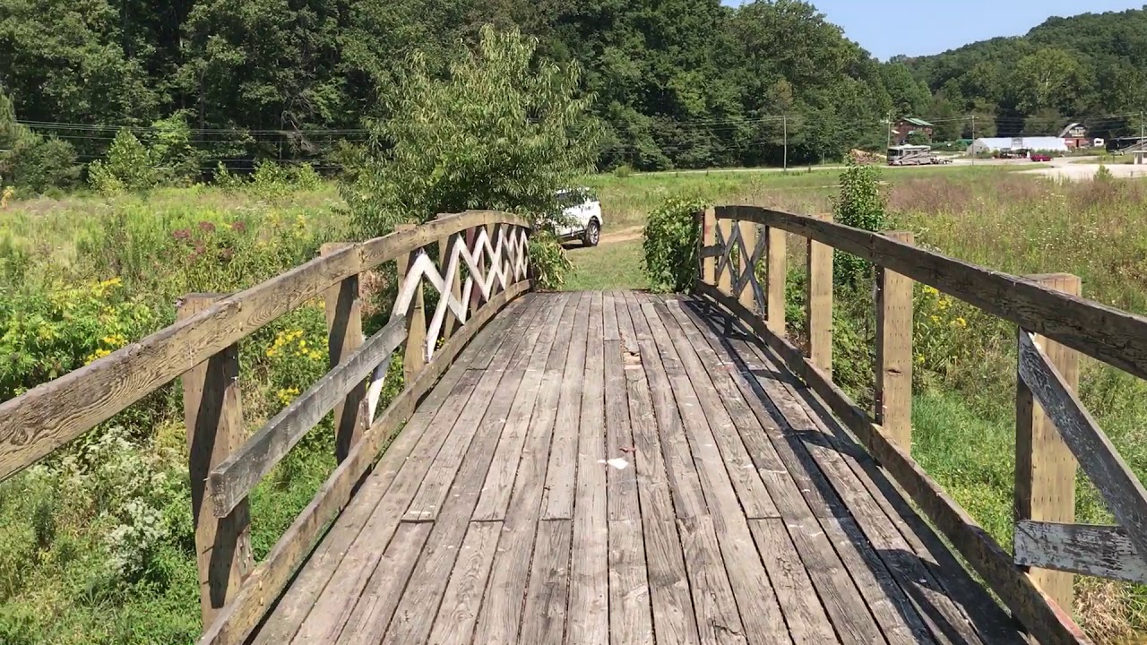 Ski World / Nashville Alps - Nashville, Indiana - YouTube
