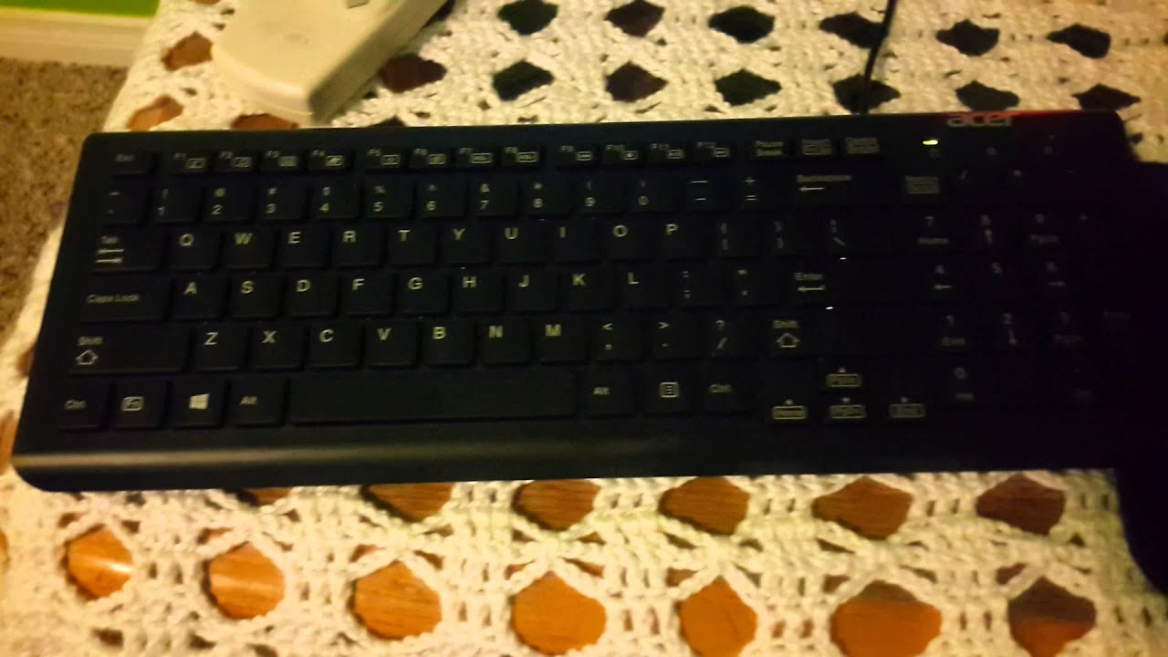 My ghetto gaming room setup! - YouTube