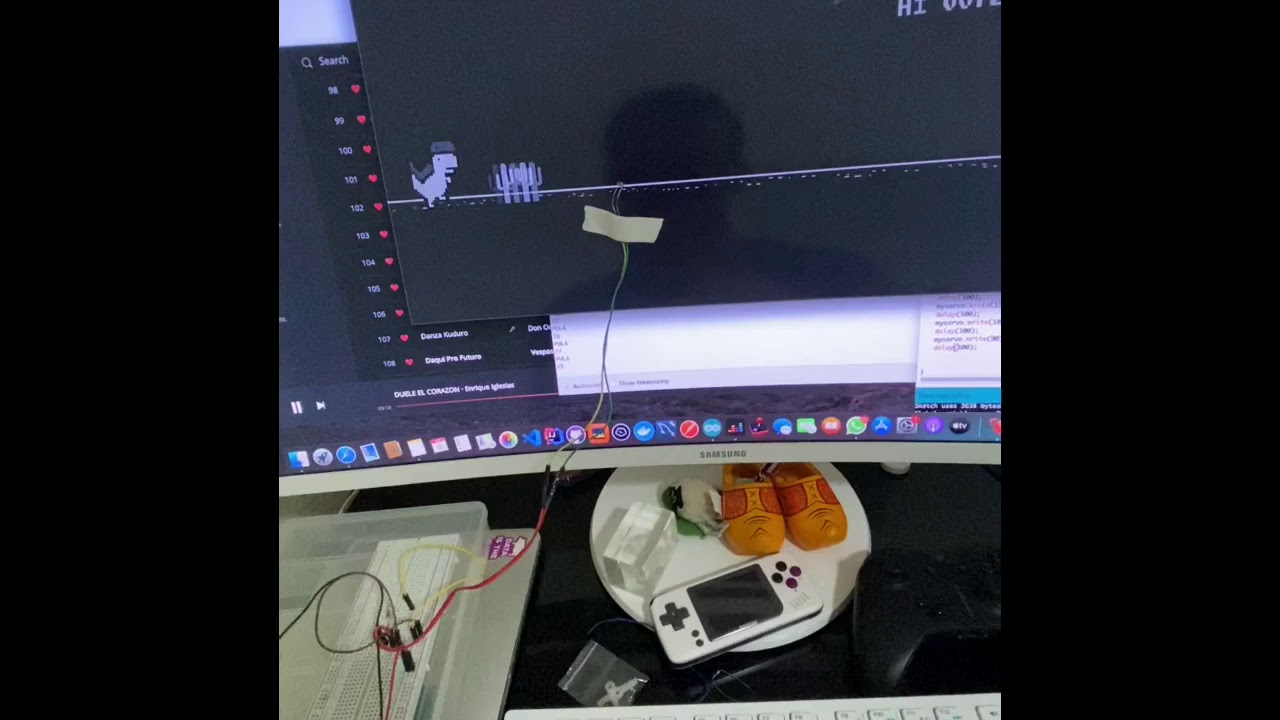 Arduino Google Chrome Dinosaur Challenge - YouTube