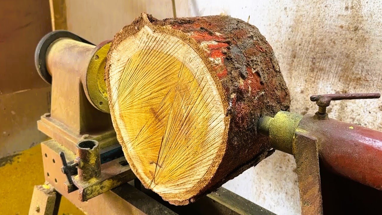 Horror Wood Rotation || The Majesty of Jackfruit Wood A Woodturning ...
