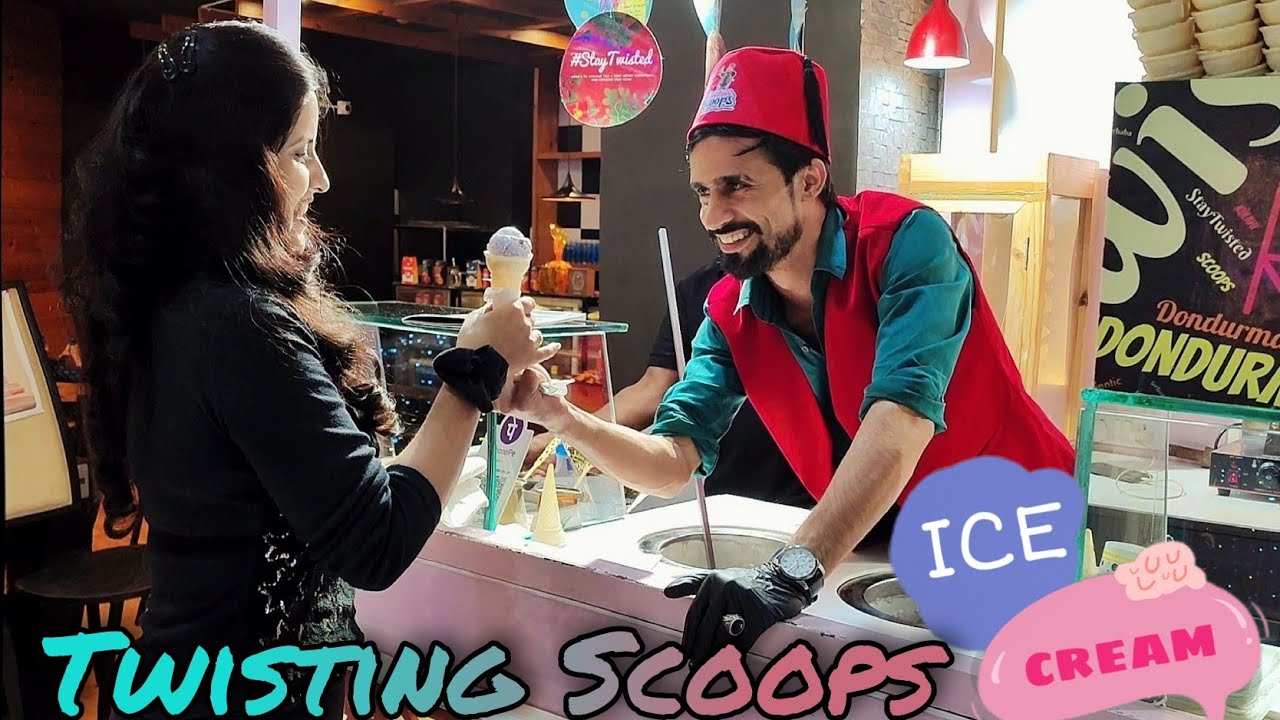 Fun & Masti with Twisting Scoops 🍦| Yummy 😋 Turkish Icecream in Jaipur ...
