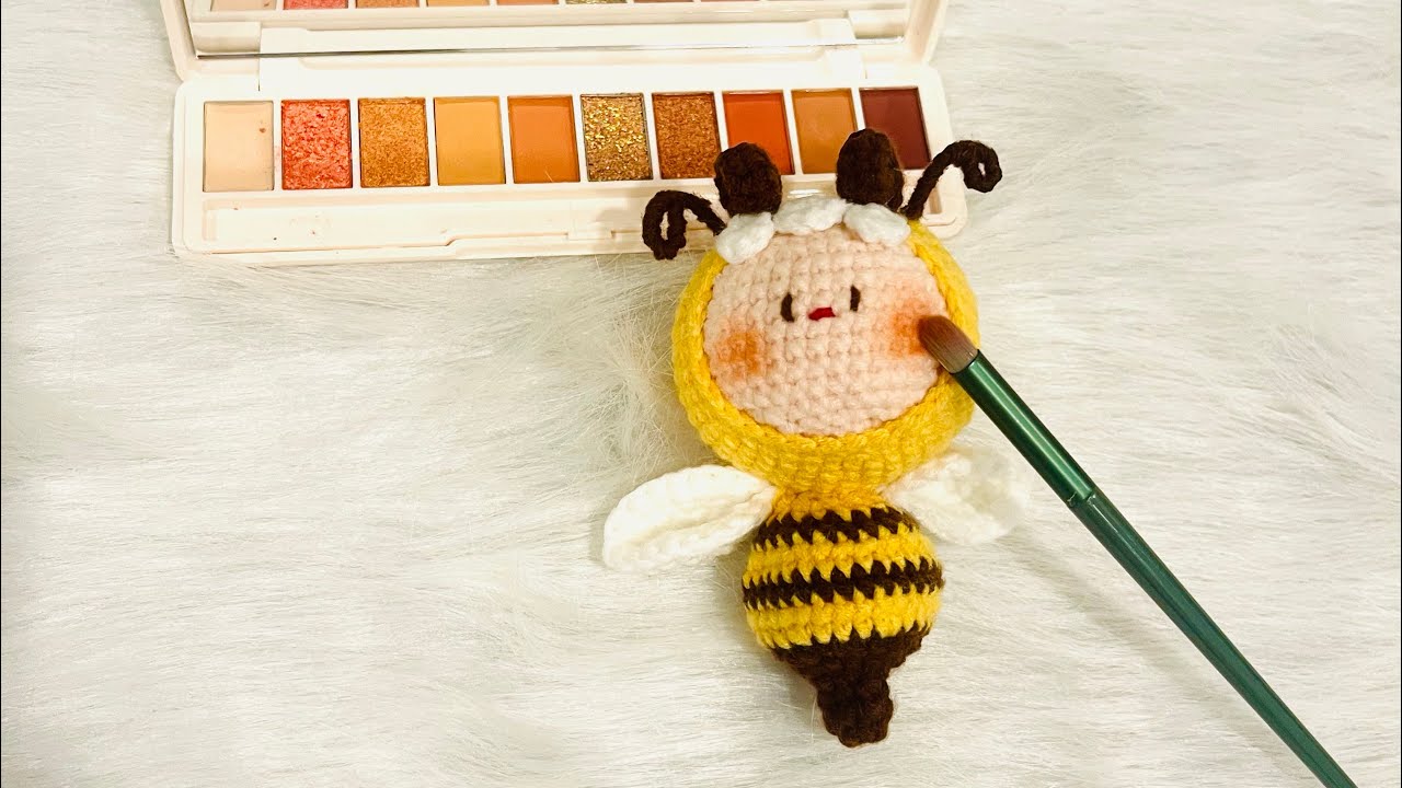 Crochet mochi bee. Hướng dẫn móc bé ong mochi dễ thương. Len By Tun ...