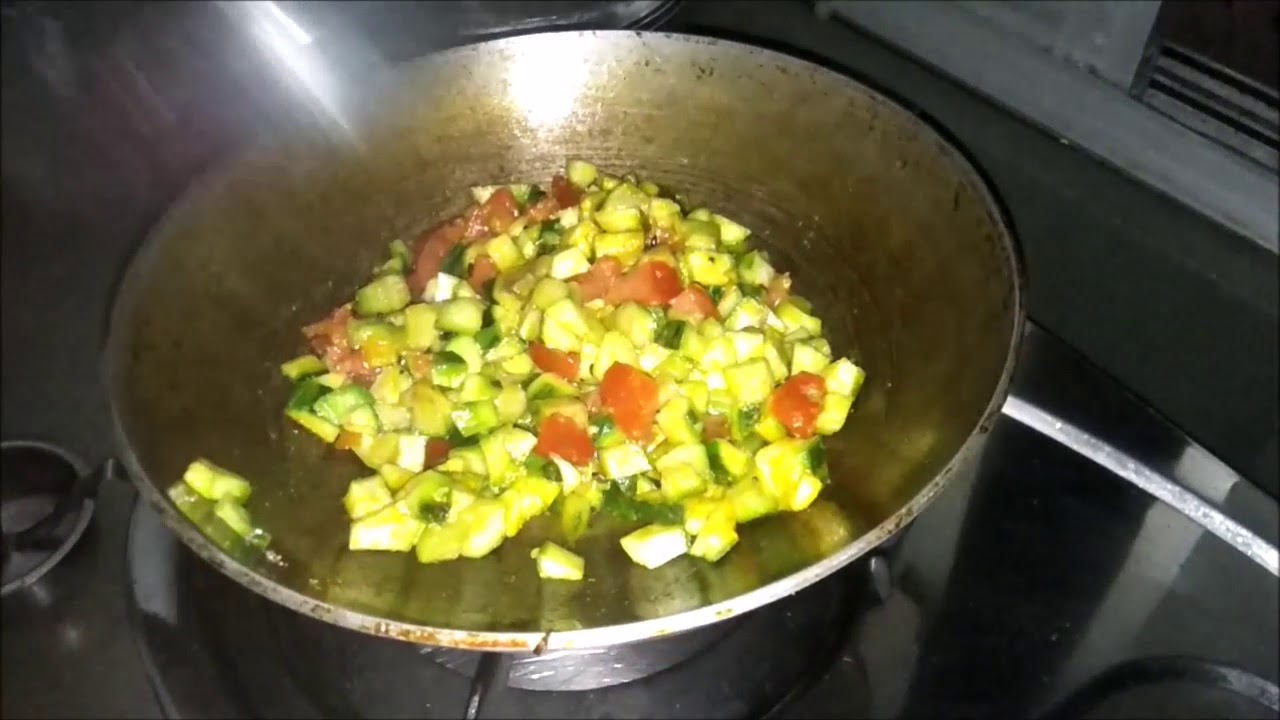 Galka Sabji - Snake Guord vegetable - Tori Sabji - Turai ki Sabji ...