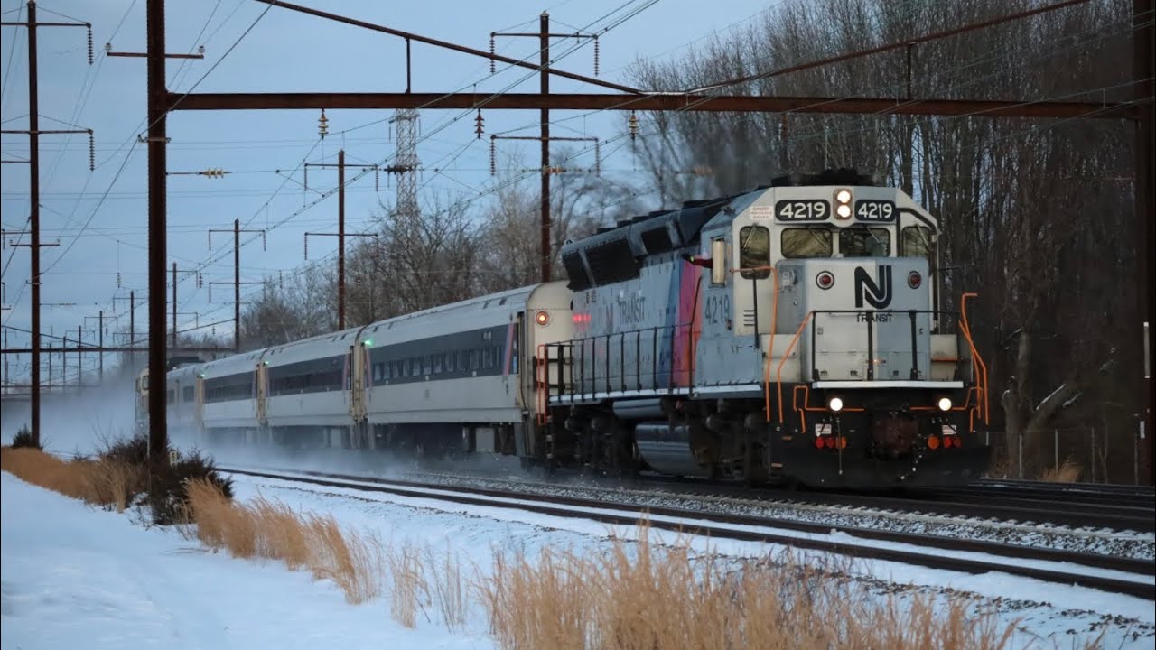 NJT MMC Extra Equipment Move, CSAO, Amtrak, & Septa All In The Snow On ...