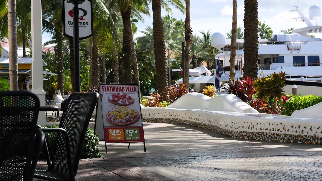 Atlantis Marketplace Timelapse - YouTube