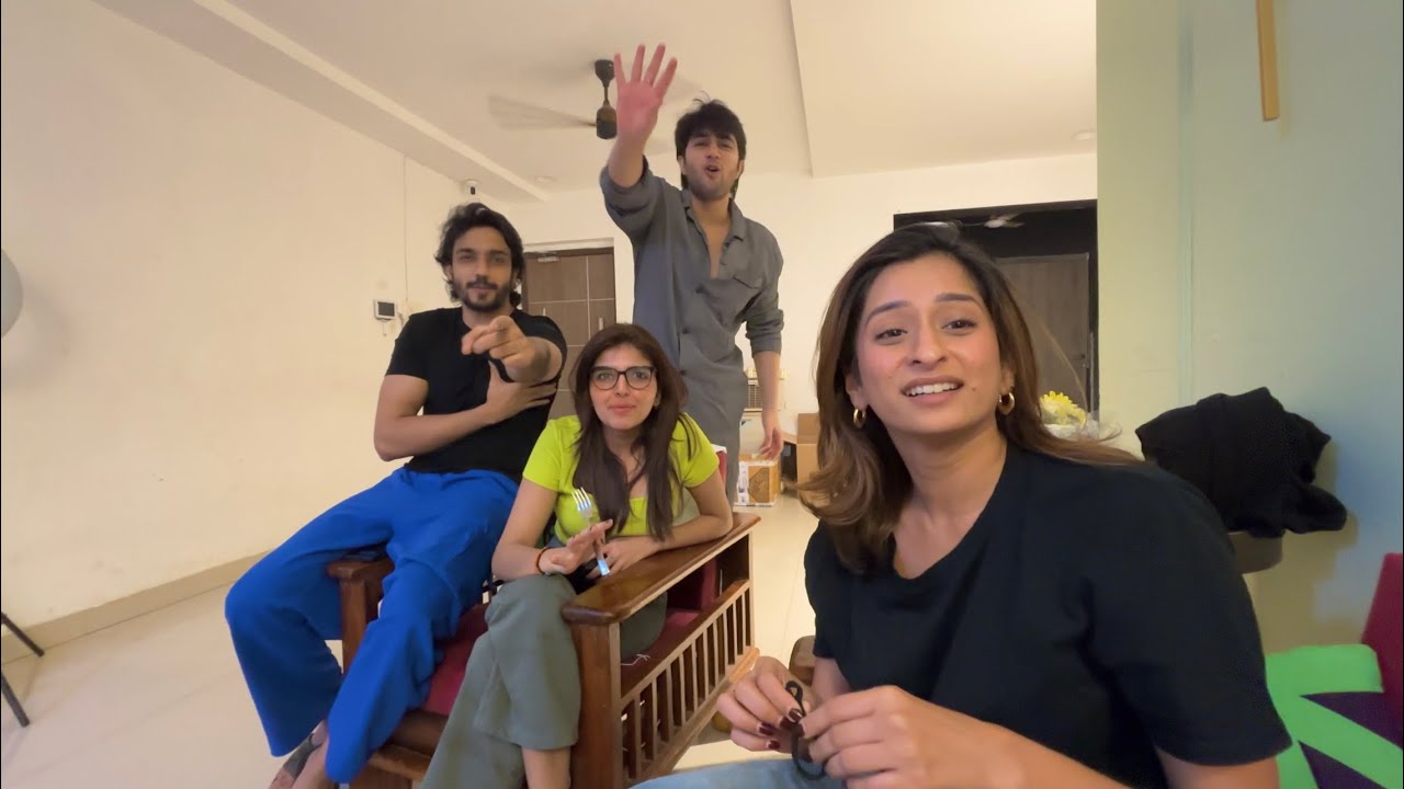 HOW WELL DO THEY KNOW EACH OTHER #29 - YouTube