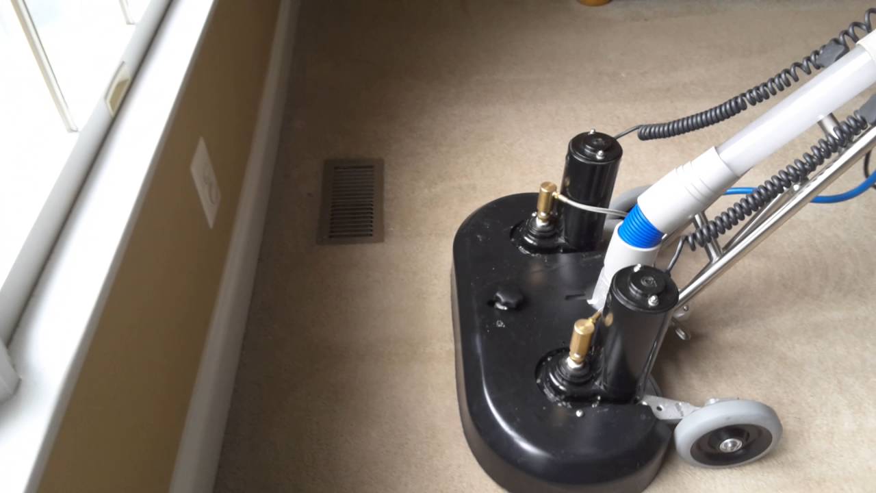 Rotovac widetrack in action. - YouTube