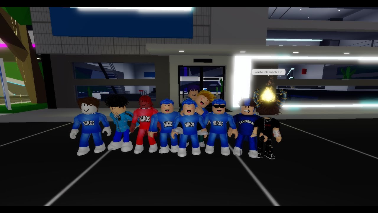 BROOKHAVEN PARTY WITH MY VIEWERS - YouTube