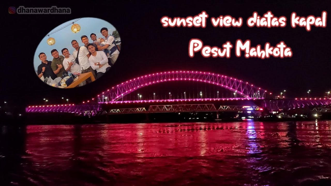 View Sunset diatas Kapal Pesut Mahkota - YouTube