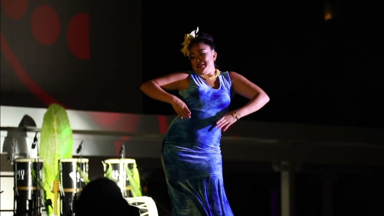 Miss Aloha Hula 2017 solo for Ma'ohi Nui 20th year celebration - YouTube