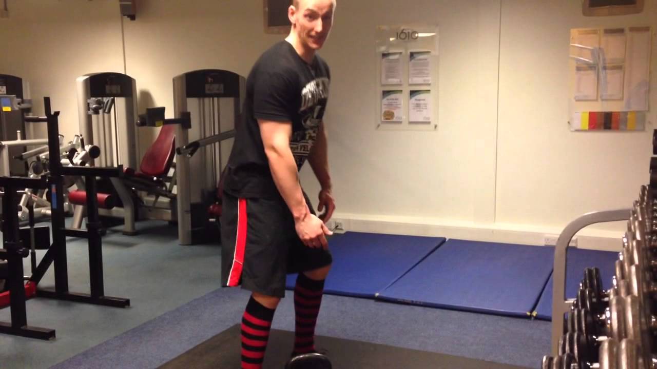 Two Handed Kettlebell Swing - YouTube