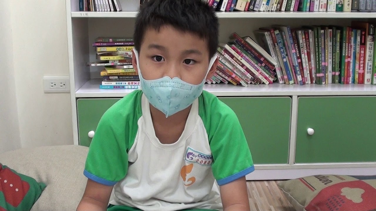 202006 Sandy English Level 1 Yoyo - YouTube