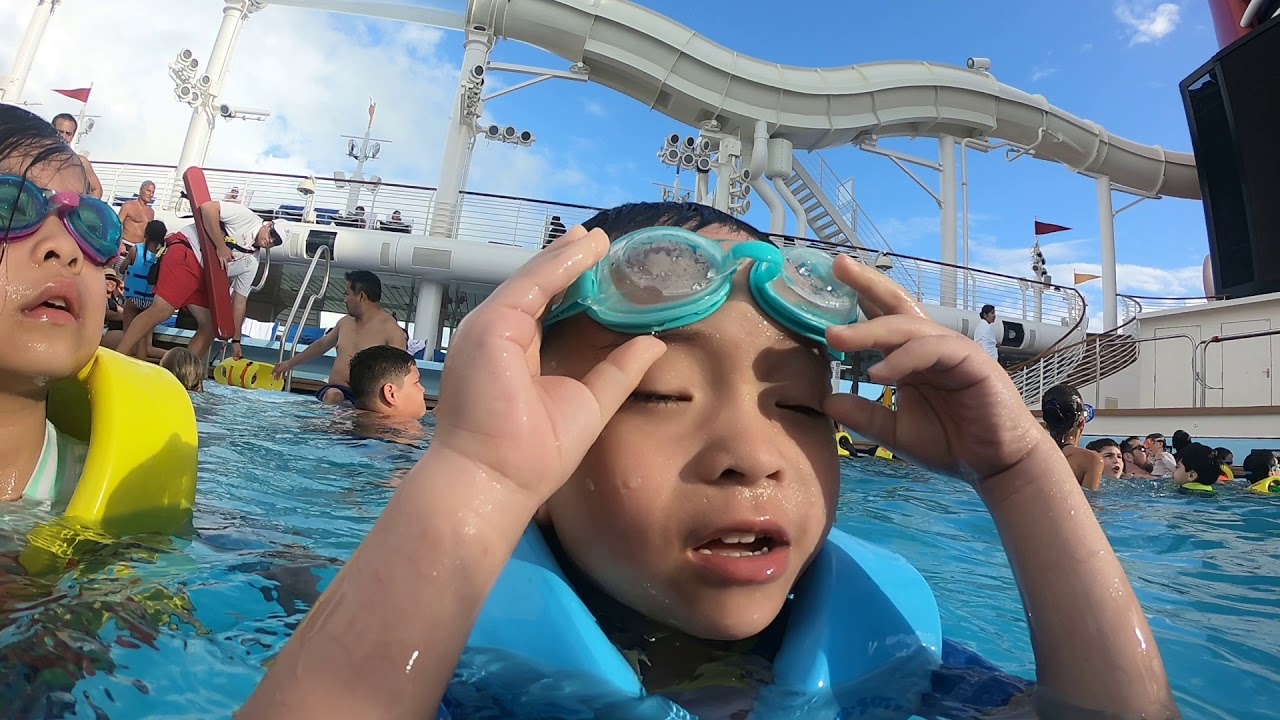 Disney Cruise Donald Pool - YouTube