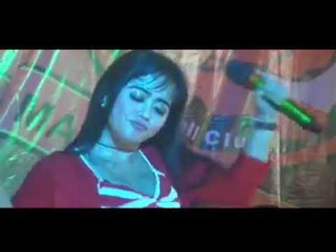 Goyangan hot nabila centil saat perayaan anniversarry kaconk sumenep