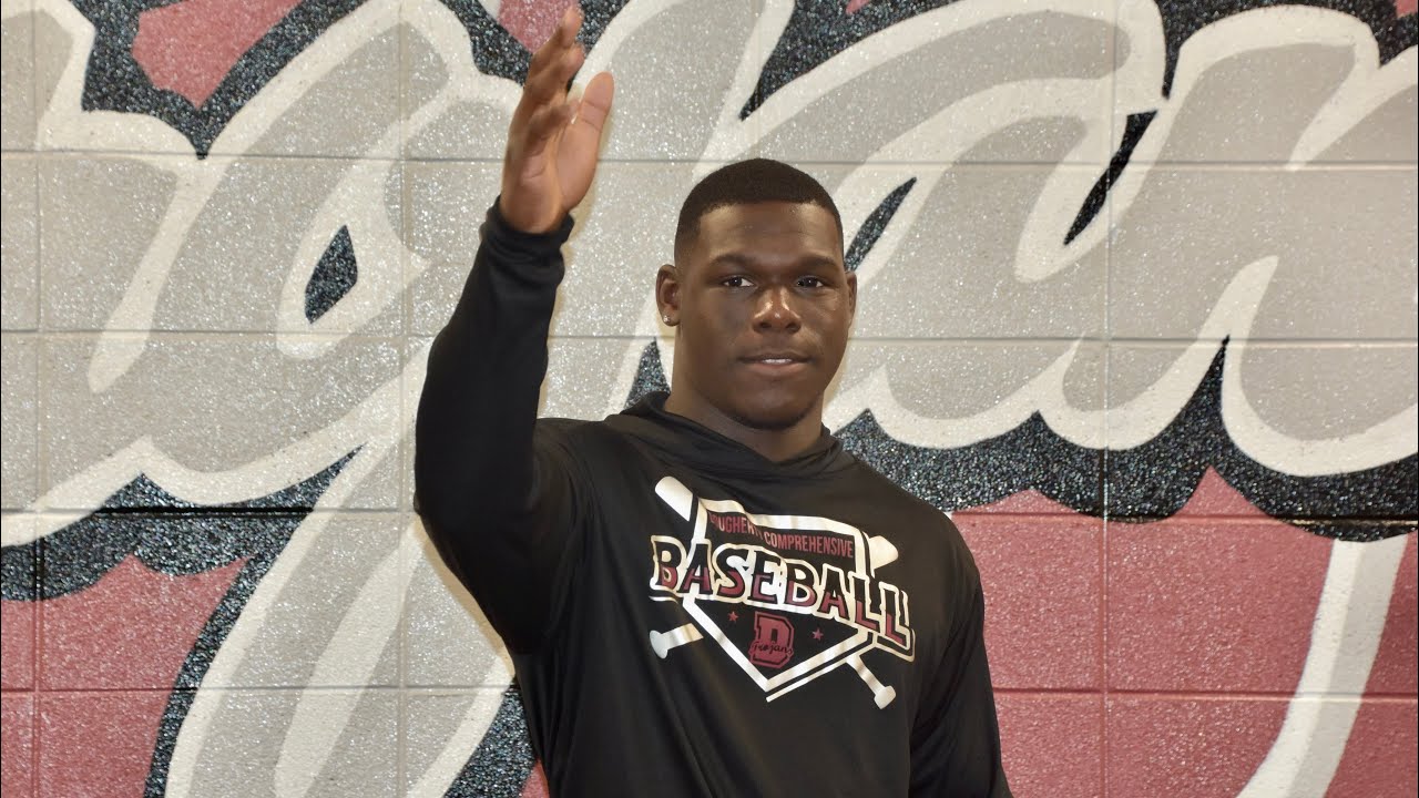 4⭐️ RB Kam Davis recruiting Charles Lester and others to join him at # ...