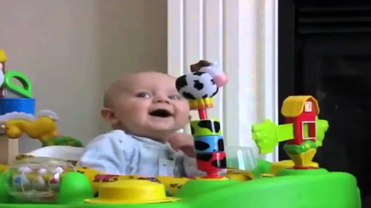 O bebê mais engraçado da internet - YouTube