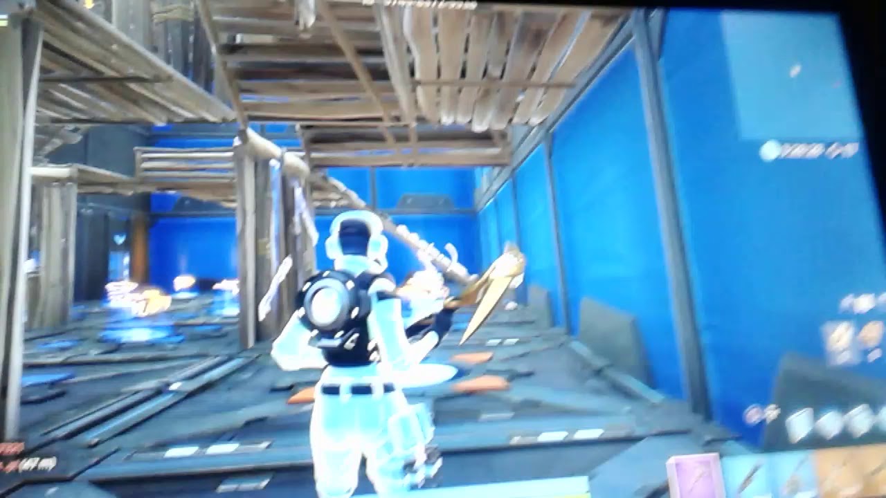Derrick(fortnite) - YouTube