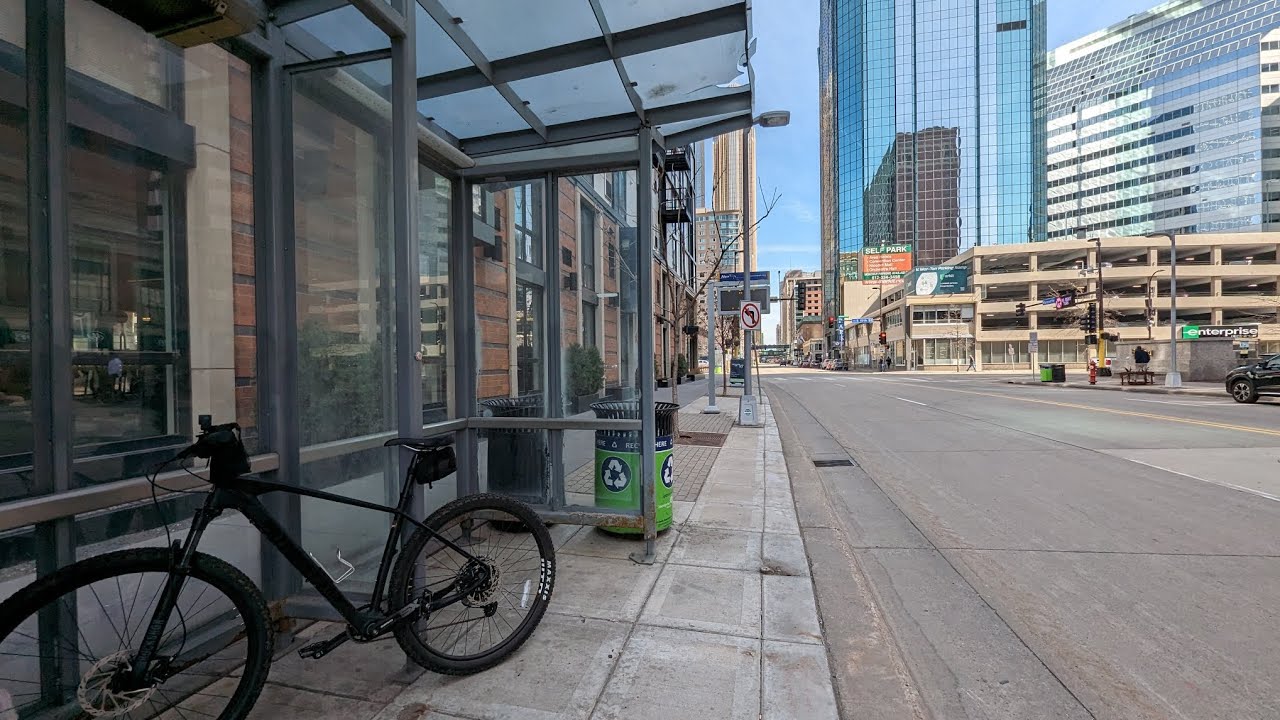 MTB via BRT - bus from city to wilderness mountain bike - YouTube