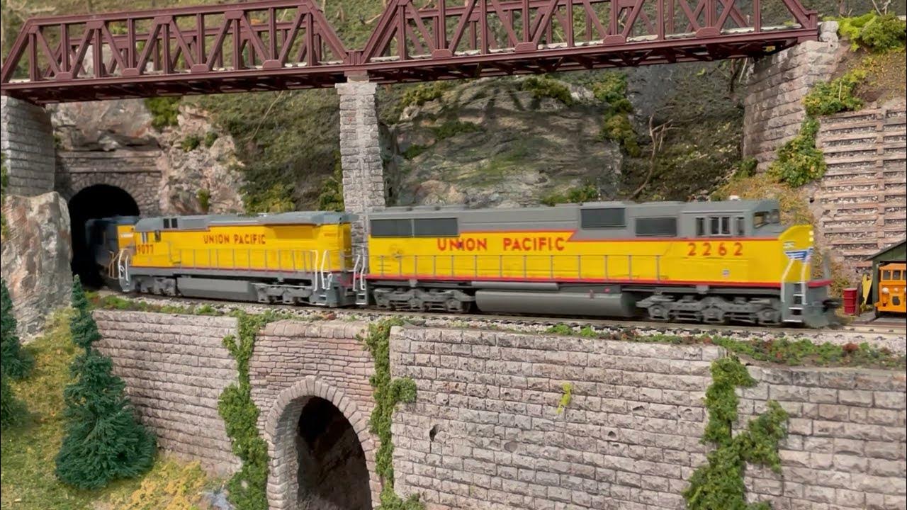 Coil Steel Train Climbs up to Summit on the Gratiot Valley Railroad - YouTube