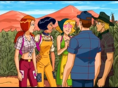 Alien Abduction | Totally Spies | Clip