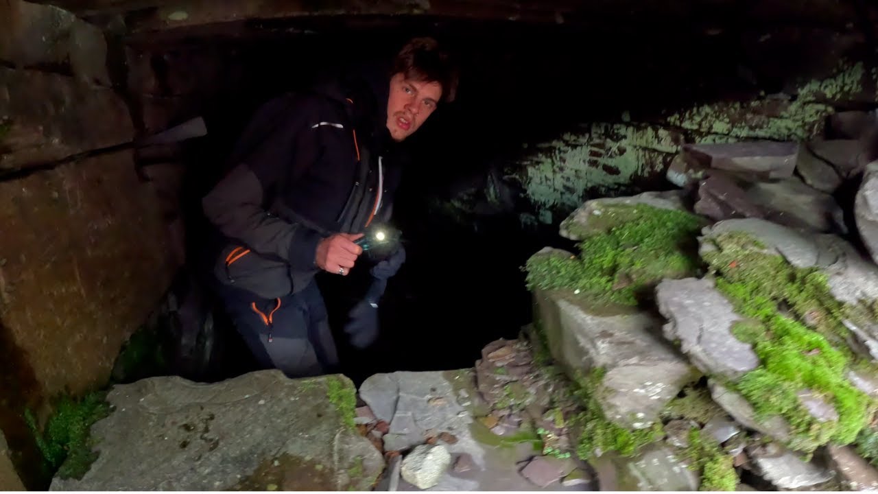 Exploring Massive Abandoned Slate Quarry - YouTube